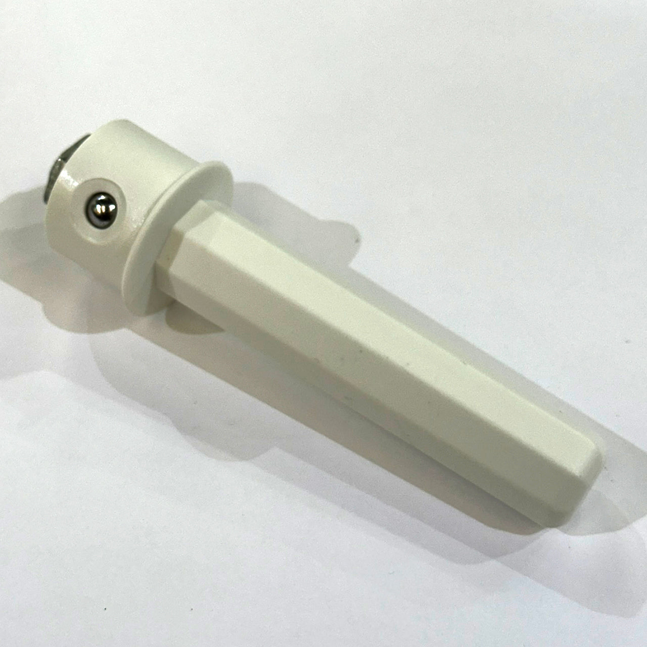 Autoclavable handle and adaptor kit for minor surgical lights – DARAY